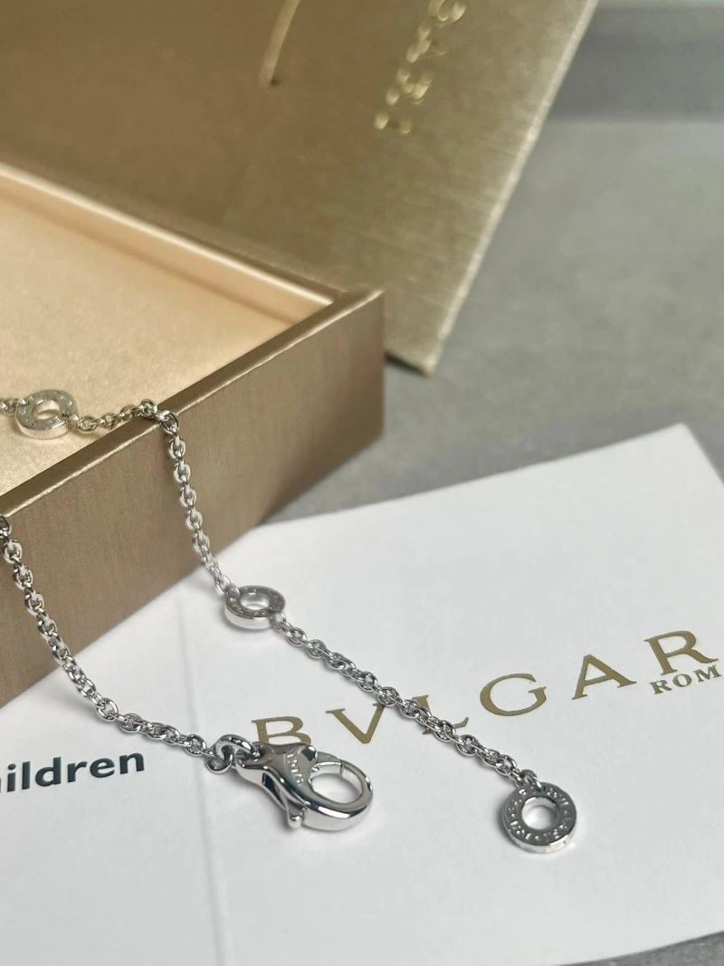Exact replica Bvlgari Necklaces