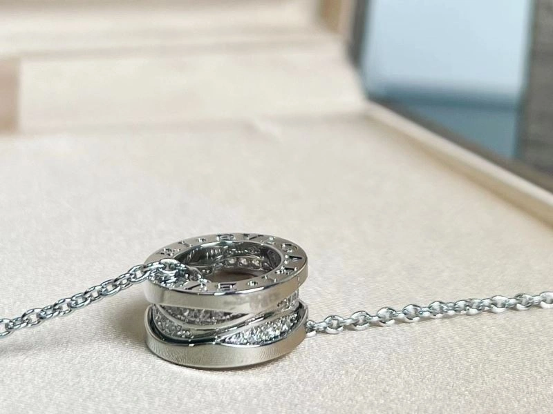 Exact replica Bvlgari Necklaces