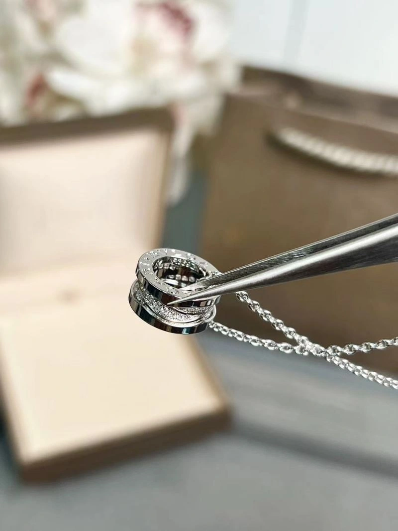 Exact replica Bvlgari Necklaces