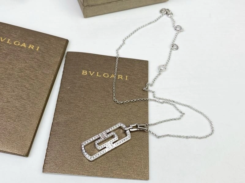 Real Bvlgari Necklaces