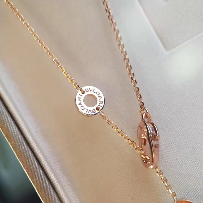 Economical Bvlgari Necklaces