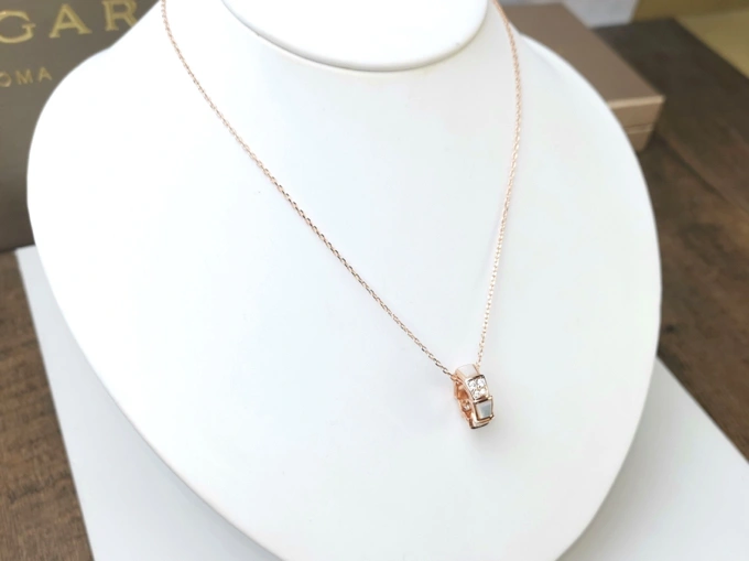 Inexpensive Bvlgari Necklaces