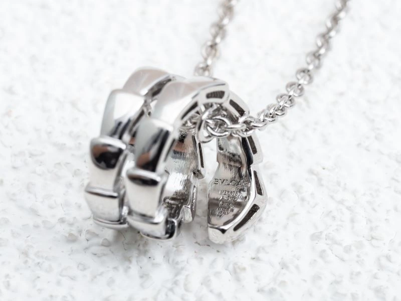 Cut-rate Bvlgari Necklaces