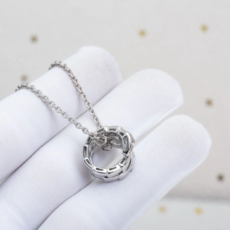 Cut-rate Bvlgari Necklaces