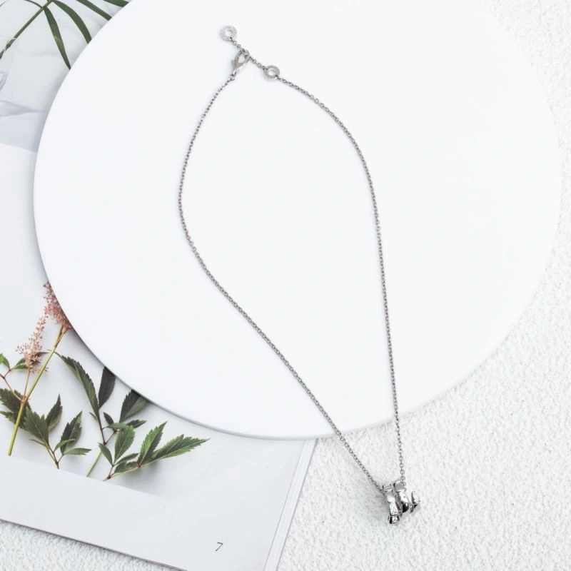 Cut-rate Bvlgari Necklaces