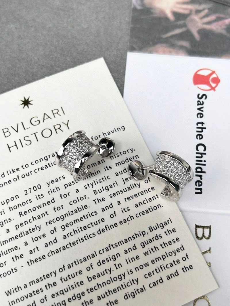 Value-priced Bvlgari Necklaces