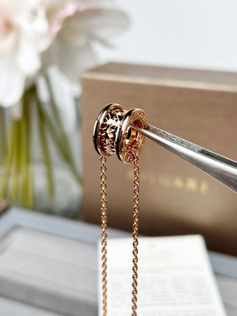 Value-priced Bvlgari Necklaces