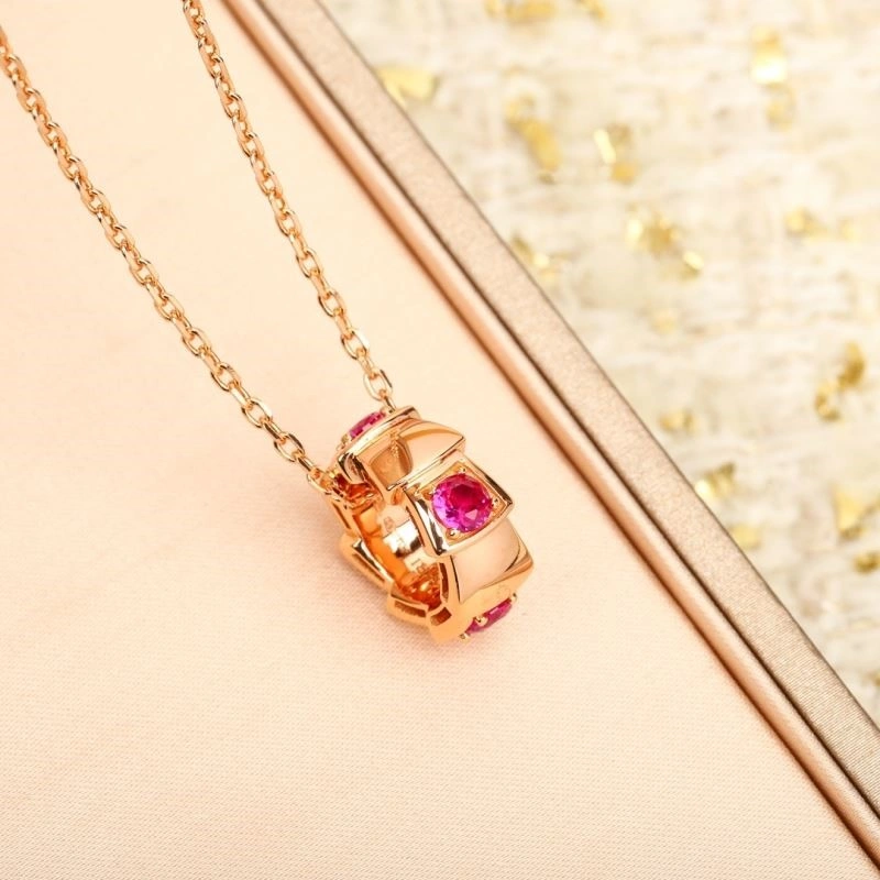 Brand-authenticated Bvlgari Necklaces