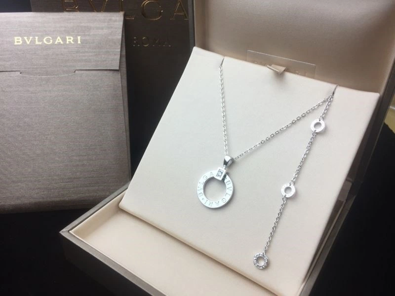 Discounted Bvlgari Necklaces