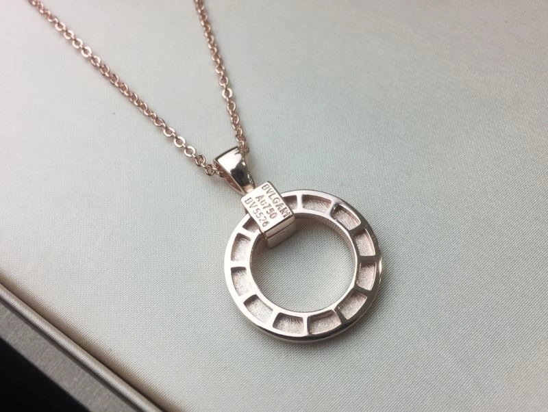 Discounted Bvlgari Necklaces