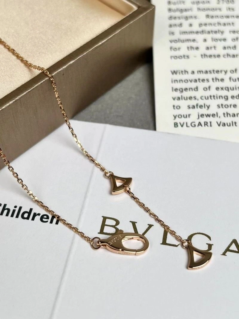 Exact replica Bvlgari Necklaces