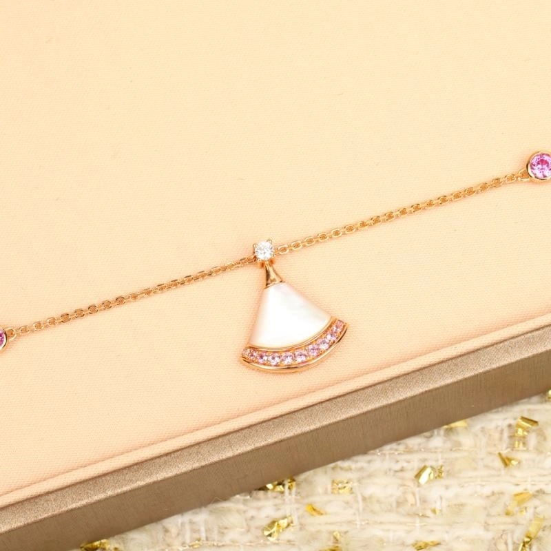 1:1 copy Bvlgari Necklaces