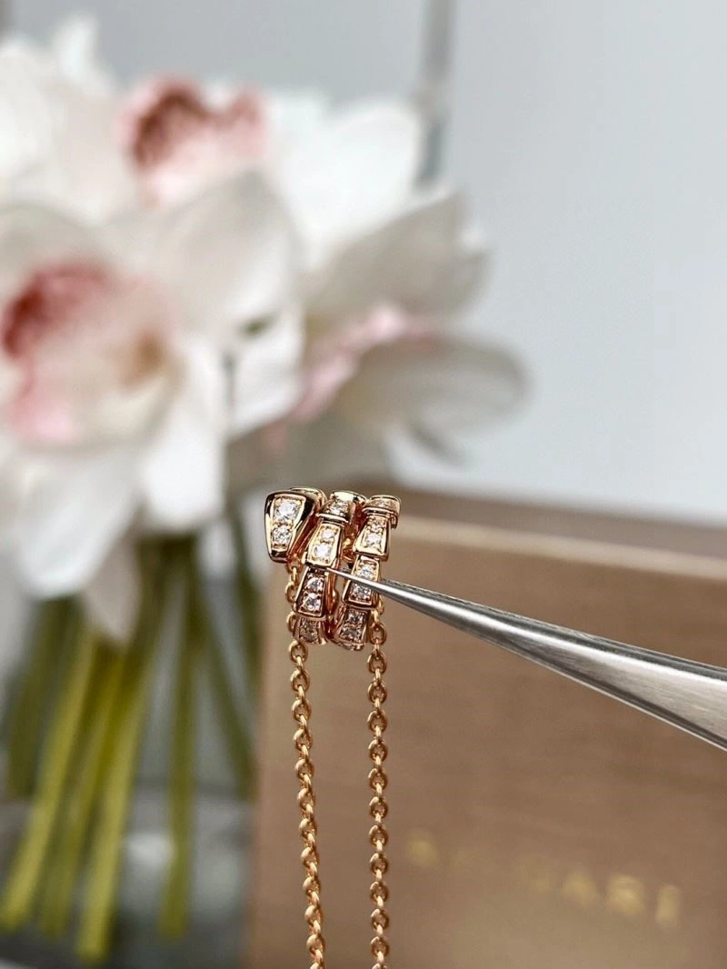 1:1 copy Bvlgari Necklaces