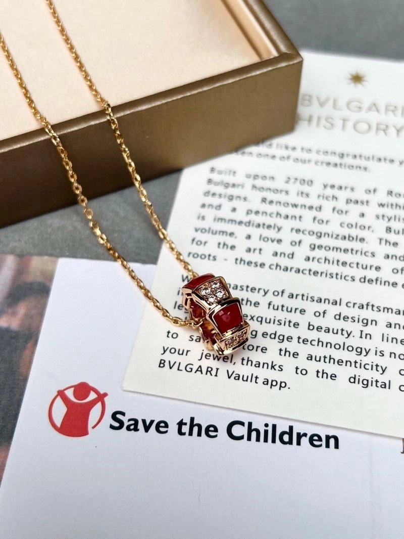 Perfect replica Bvlgari Necklaces