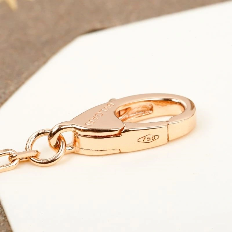 Low-cost Bvlgari Necklaces