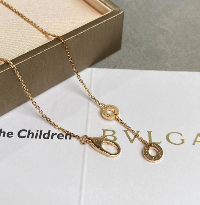 Exact replica Bvlgari Necklaces