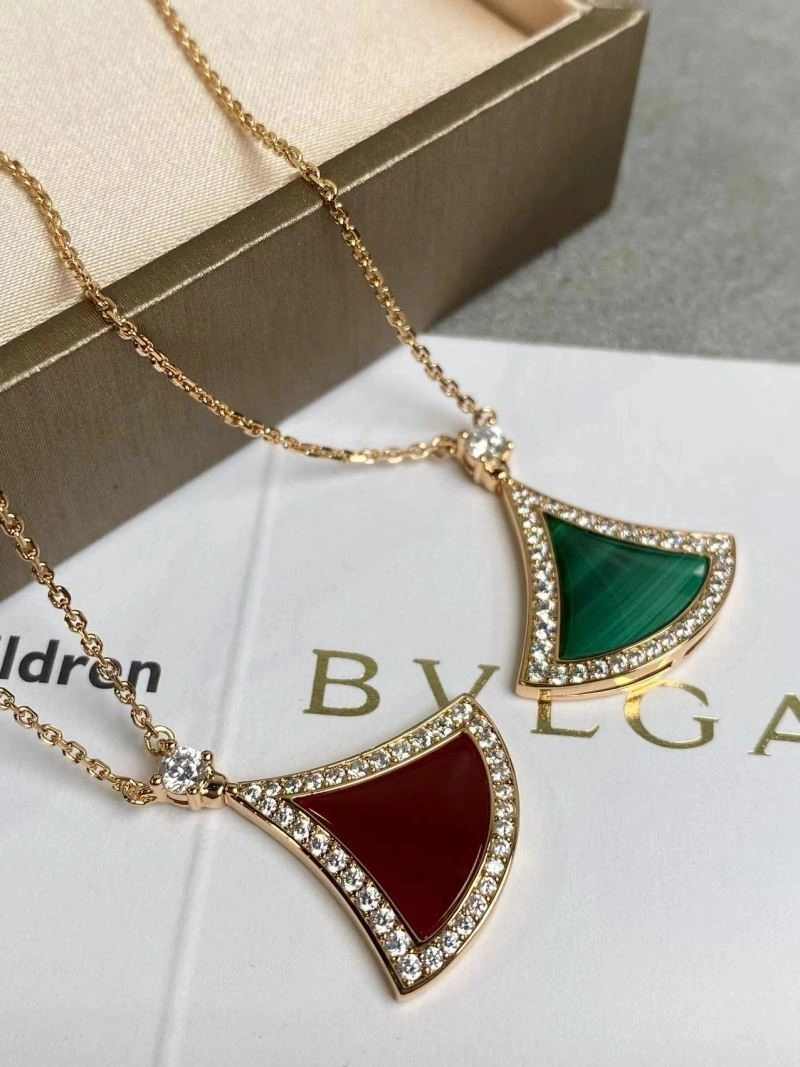 Exact replica Bvlgari Necklaces