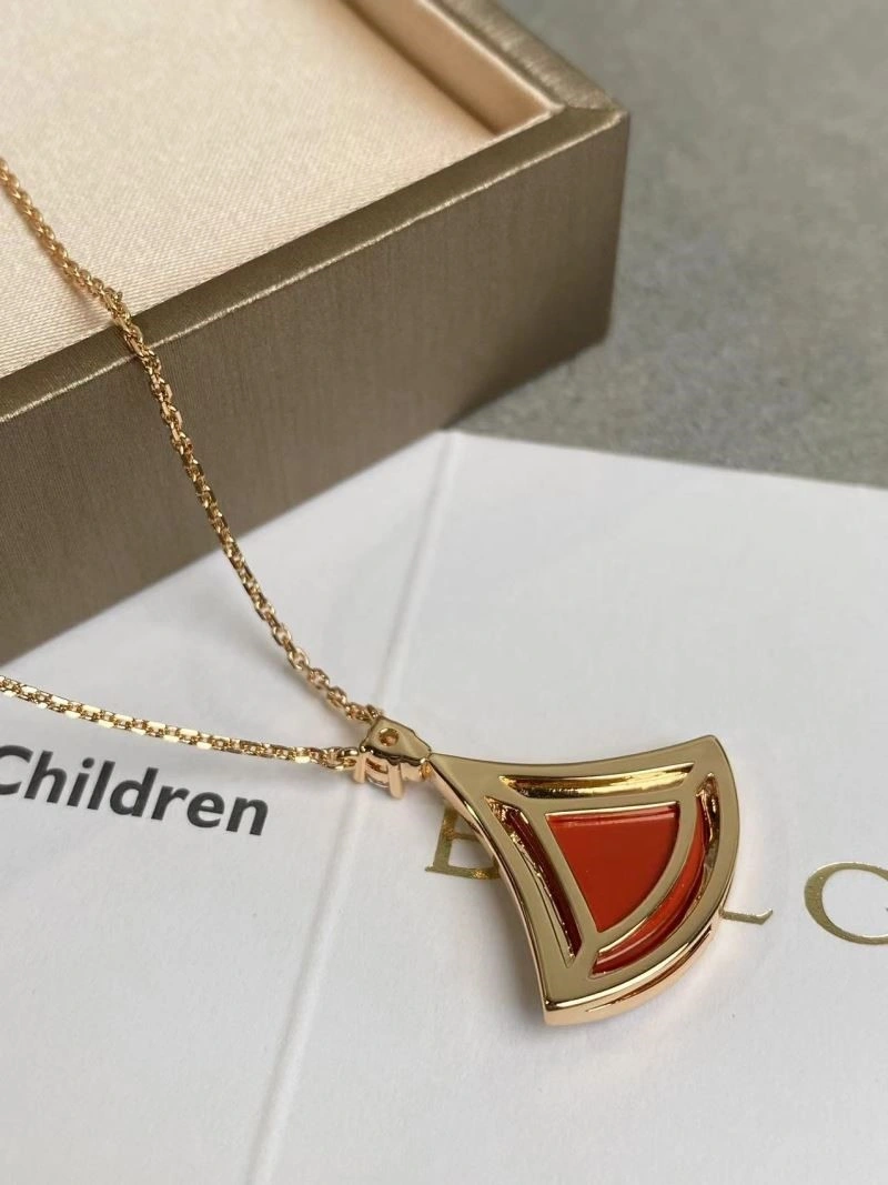 High fidelity Bvlgari Necklaces