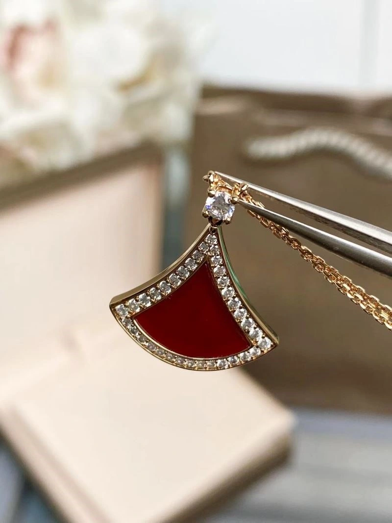 High fidelity Bvlgari Necklaces