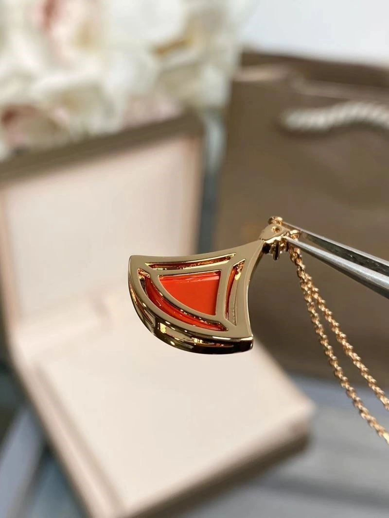 High fidelity Bvlgari Necklaces