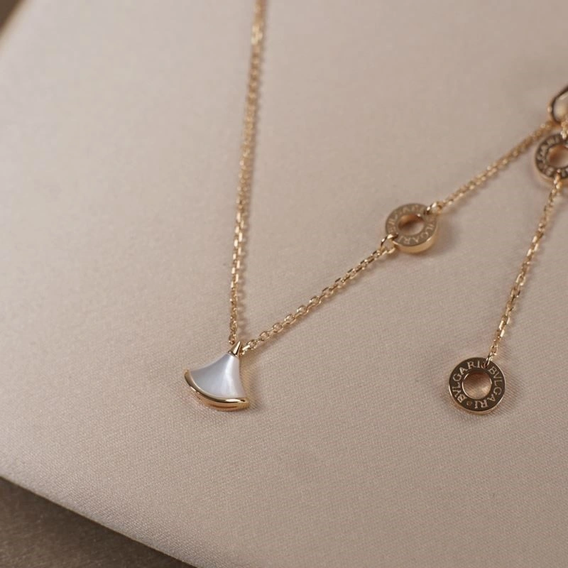 1:1 copy Bvlgari Necklaces