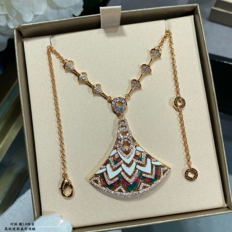 OEM Bvlgari Necklaces