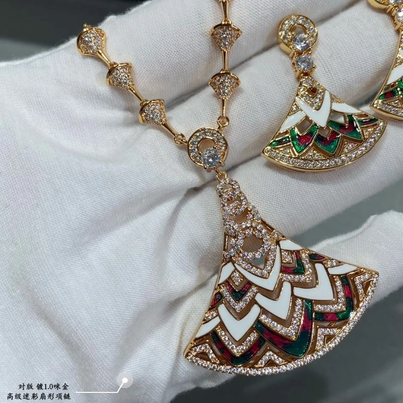 OEM Bvlgari Necklaces