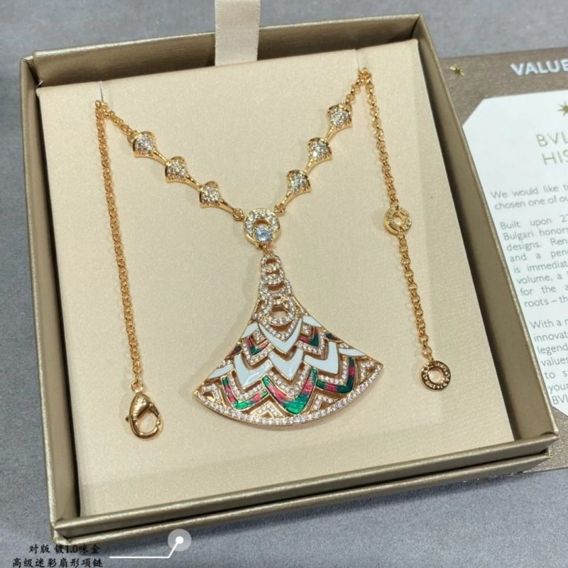 OEM Bvlgari Necklaces