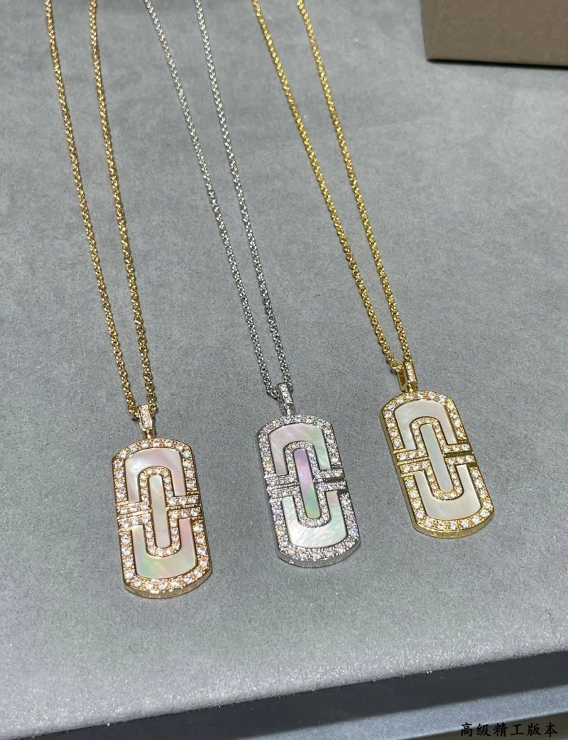 Brand-authenticated Bvlgari Necklaces