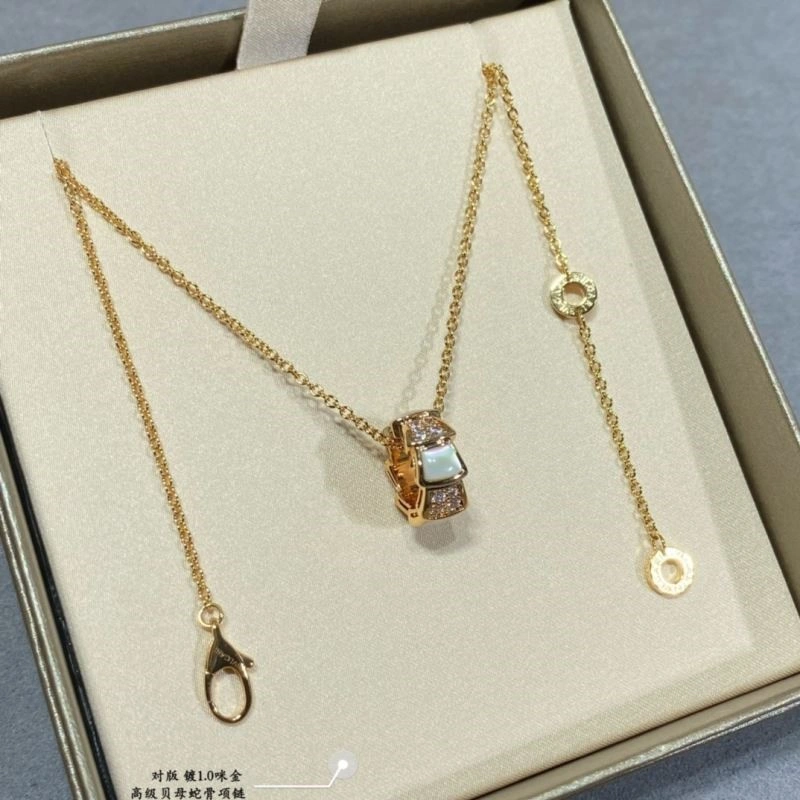 Official Bvlgari Necklaces