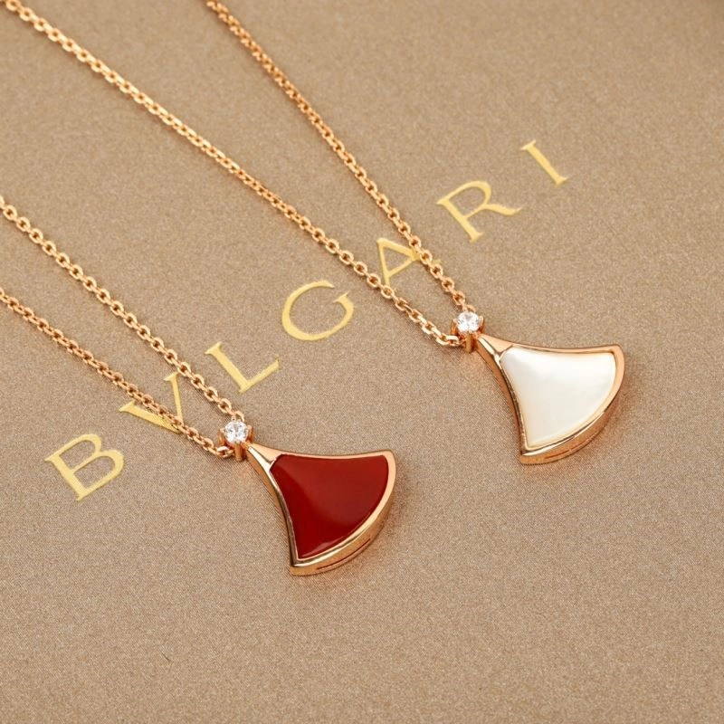 Brand-authenticated Bvlgari Necklaces