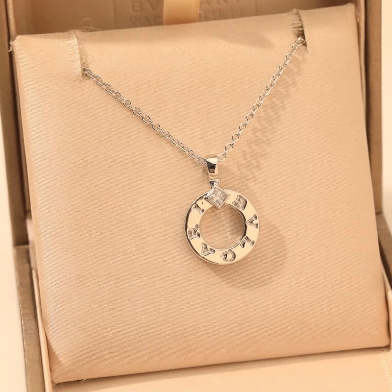 Economical Bvlgari Necklaces