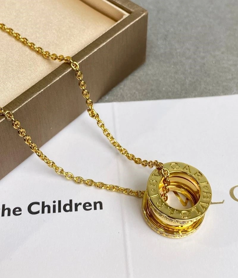 Real Bvlgari Necklaces