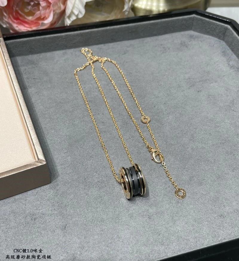 Brand-authenticated Bvlgari Necklaces