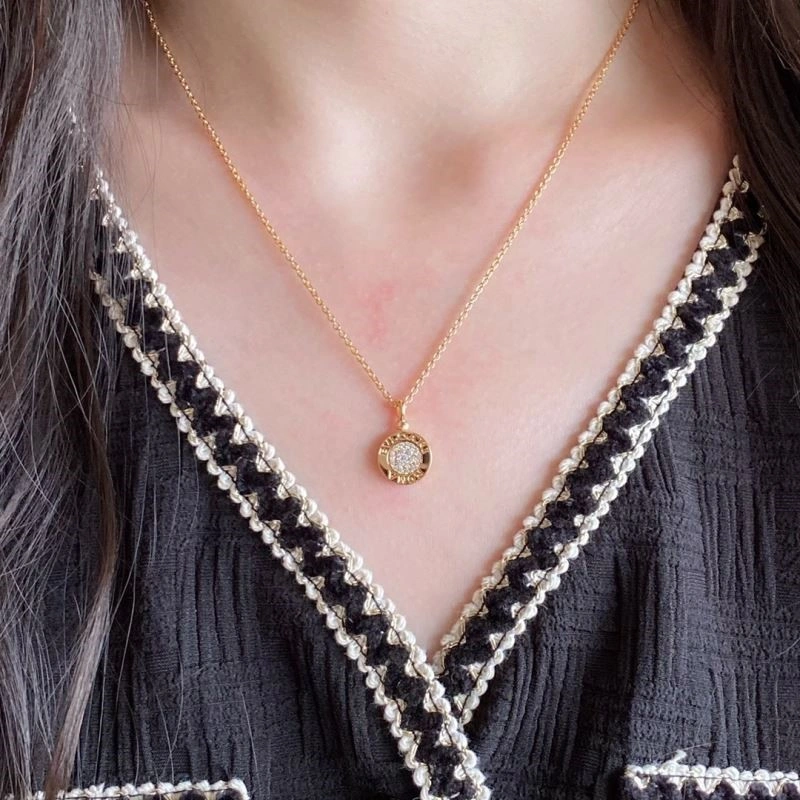 Precise copy Bvlgari Necklaces