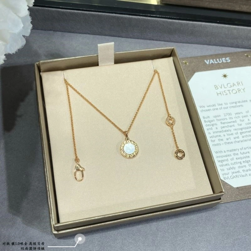 Precise copy Bvlgari Necklaces