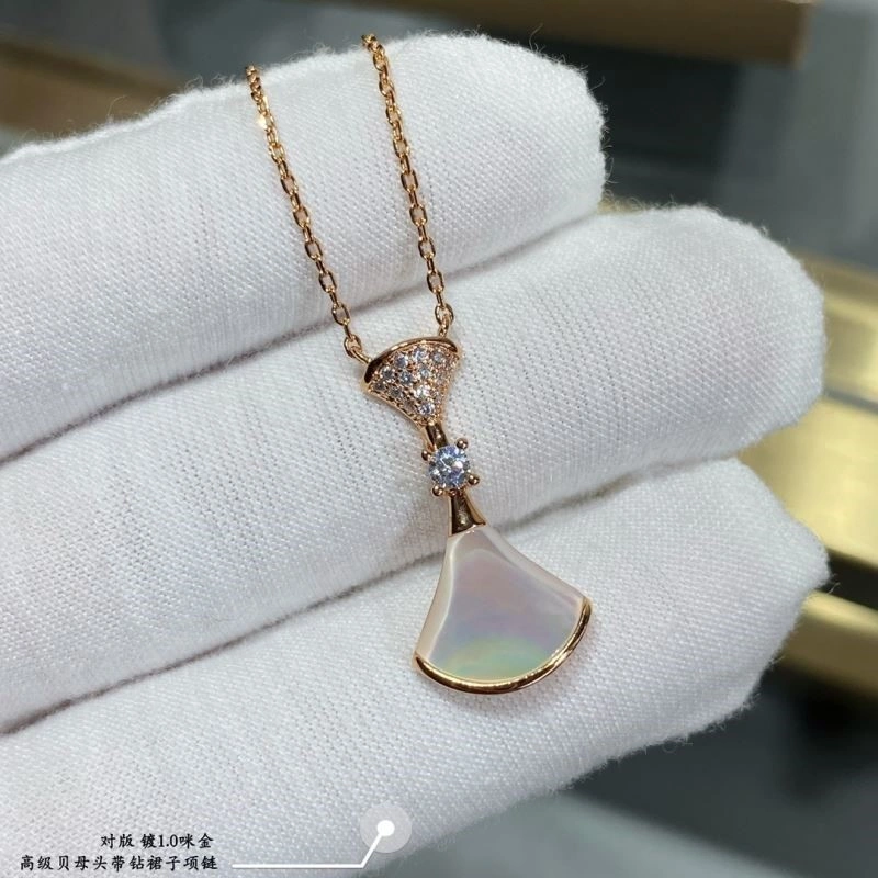 Inexpensive Bvlgari Necklaces