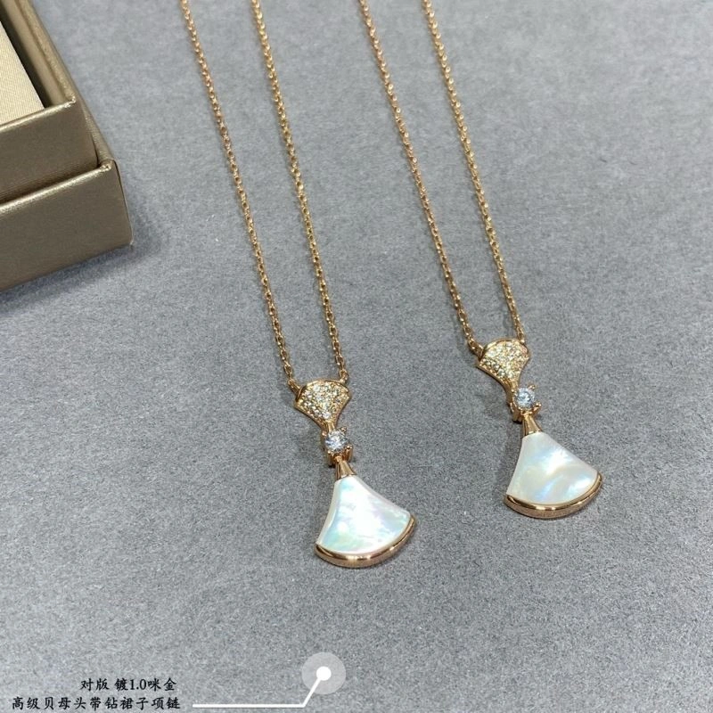 Inexpensive Bvlgari Necklaces