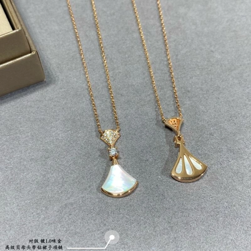 Inexpensive Bvlgari Necklaces
