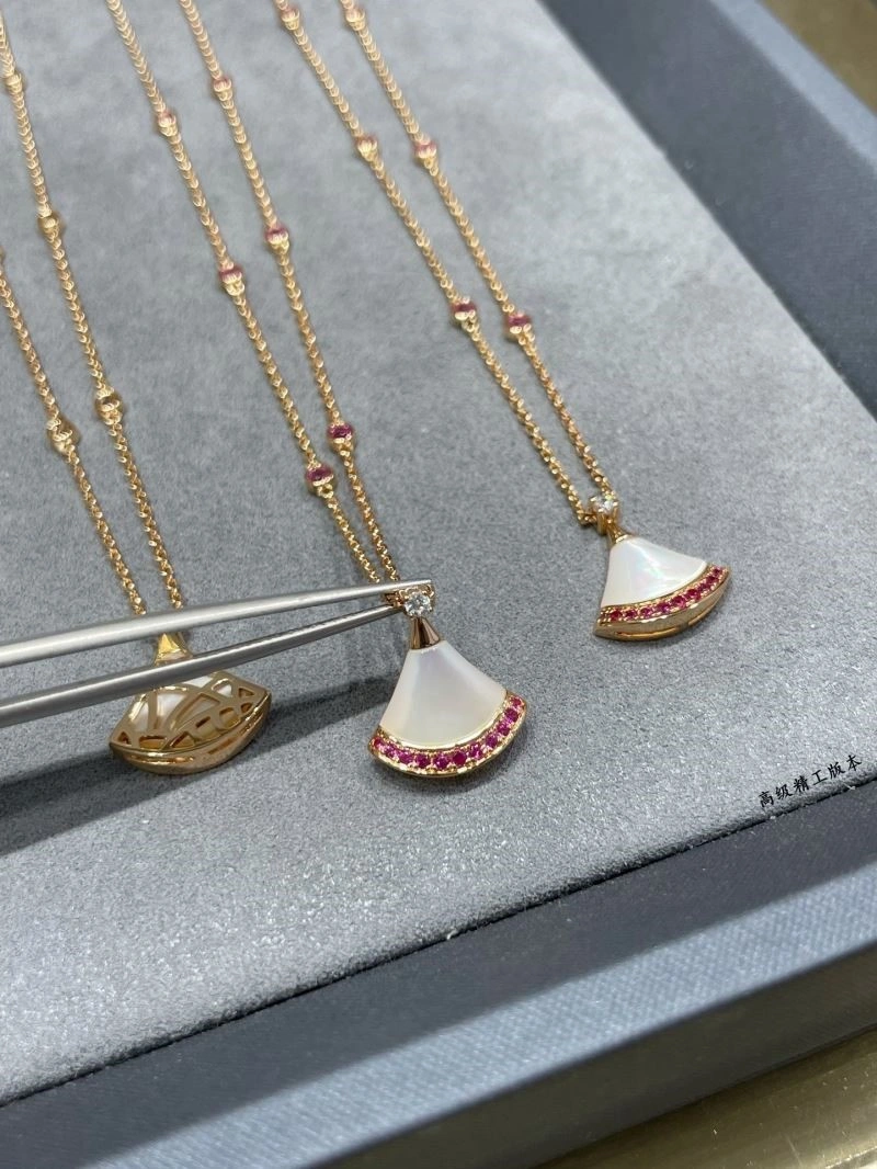 1:1 copy Bvlgari Necklaces