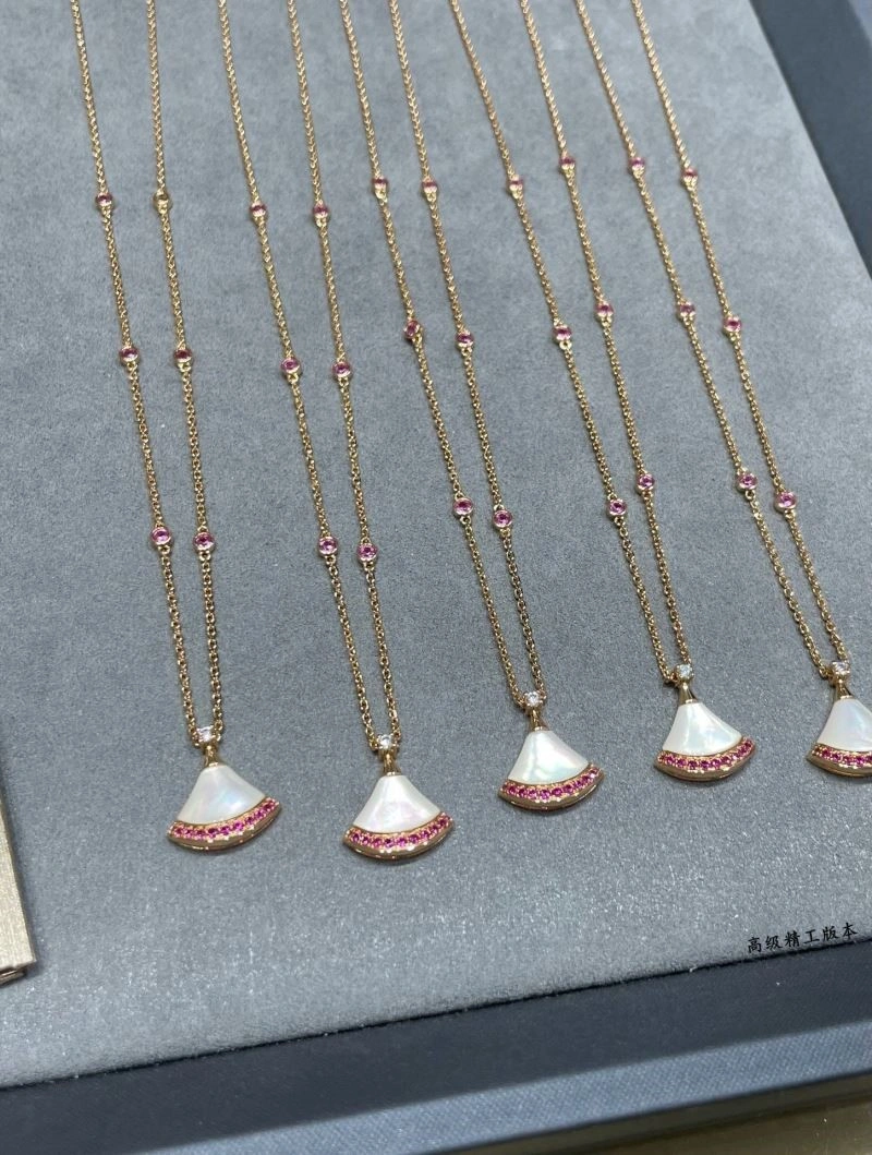 1:1 copy Bvlgari Necklaces