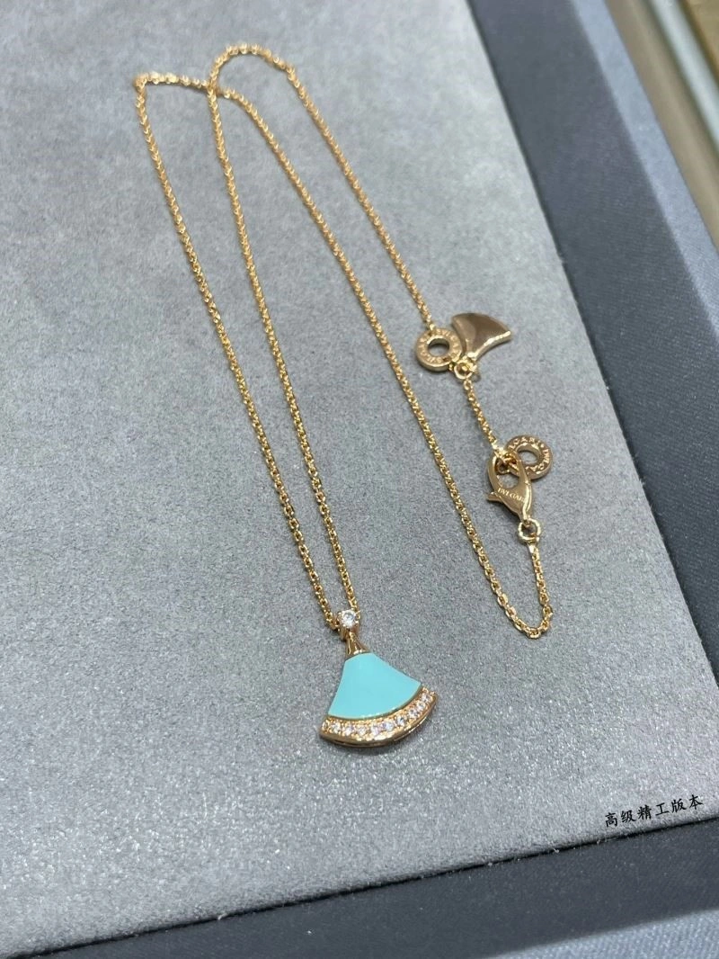 Cut-rate Bvlgari Necklaces