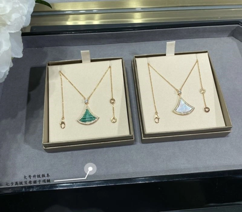 High fidelity Bvlgari Necklaces