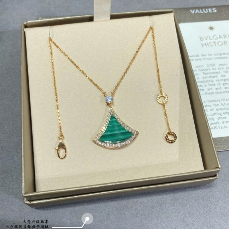 High fidelity Bvlgari Necklaces
