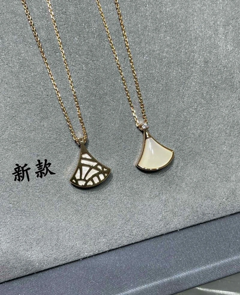 Discounted Bvlgari Necklaces