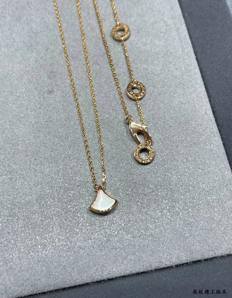 Top match Bvlgari Necklaces