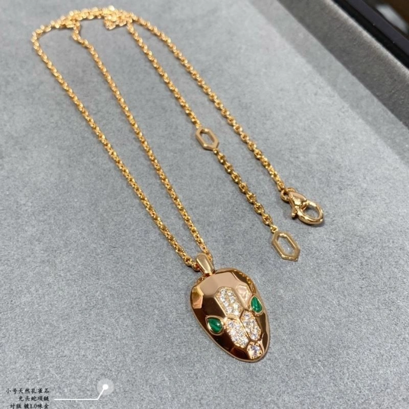 Cut-rate Bvlgari Necklaces