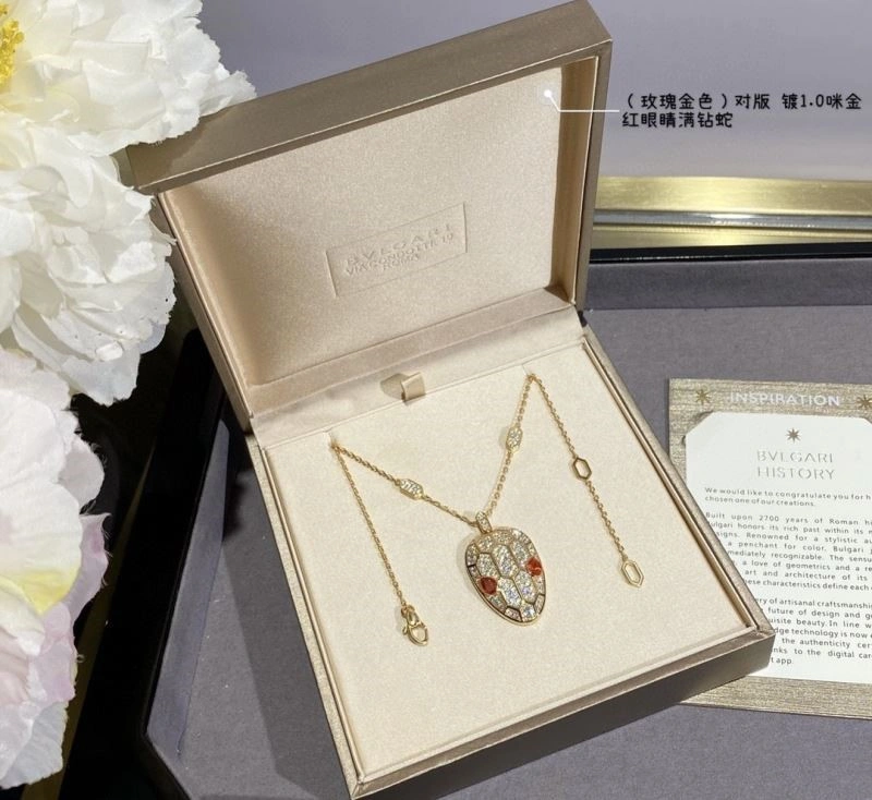 Affordable Bvlgari Necklaces