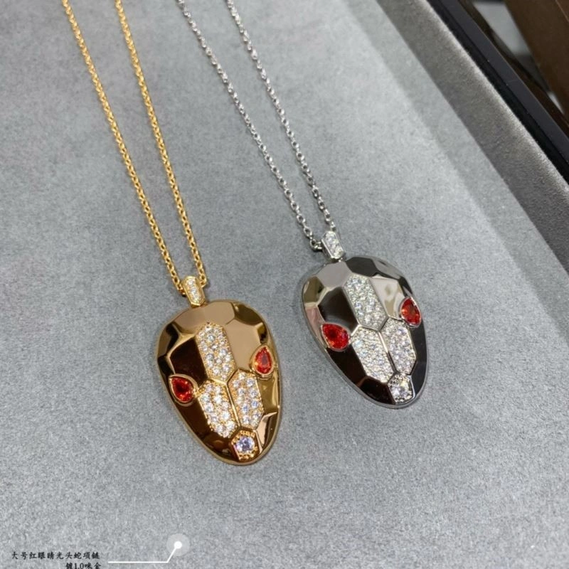 Precise copy Bvlgari Necklaces