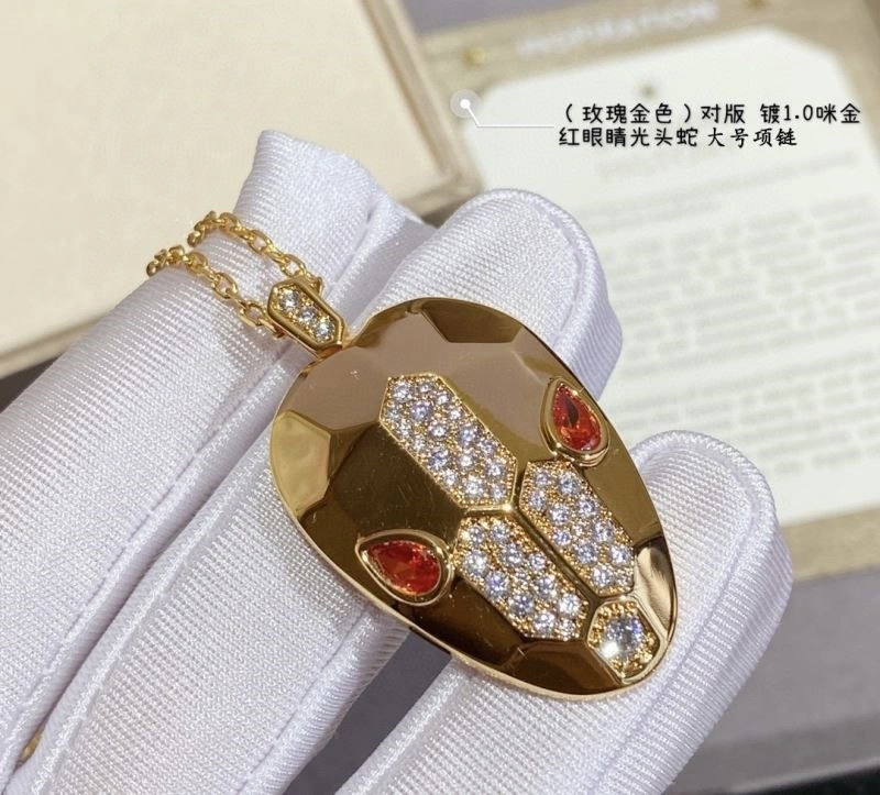 Precise copy Bvlgari Necklaces